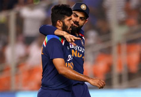 Shardul Thakur Replaces Axar Patel In Indian Squad For T20 World Cup