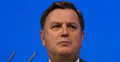 Dwp Announces New 2500 Strong Team For Bank Account And Raids Benefits