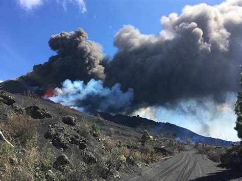 Le Eruzioni Esplosive Del Cumbre Vieja Sotto Una Nuova Luce