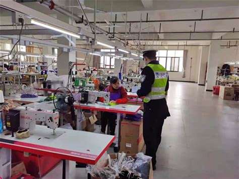 靖安交警：进企业开展交通安全宣传活动 宜春政法网 宜春市政法委官方网站