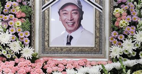 故 염동헌 영정사진 속 환한 미소 포토엔hd