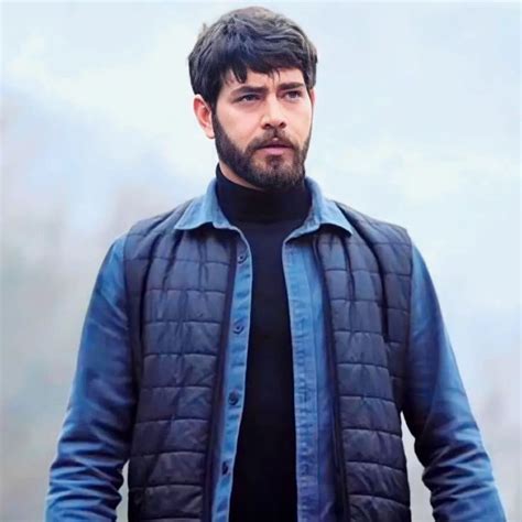 Pin de MELIYAH MARDIN en BARIŞ BAKTAS 1997 Que guapo Novelas