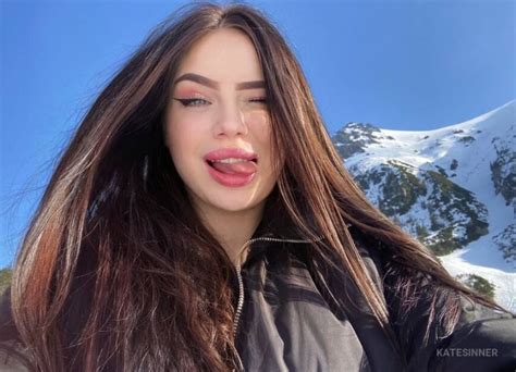 Kate Sinner Every Inch Of Me Is Waiting For Your Hands Freemium Sex Cam Shows We Present