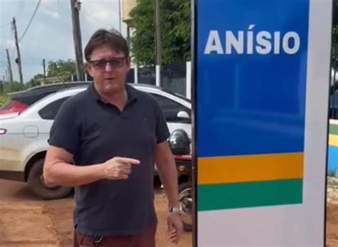 Prefeito demite servidora da saúde que colocou recado desaforado para