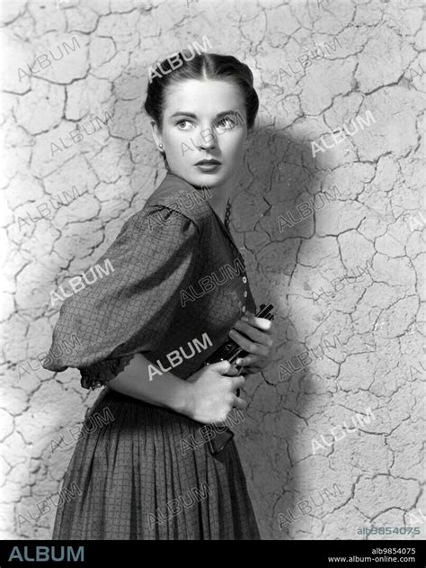 Coleen Gray