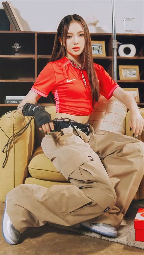 Hyein Thailand Slow On Twitter 𓊆📸𓊇 230630 Nike Football น้องฮเยอิน