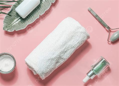 아름다운 흰색 접힌 수건 배경 일러스트 아름다운 흰색 접힌 수건 사진 및 배경 화면 무료 다운로드 Pngtree