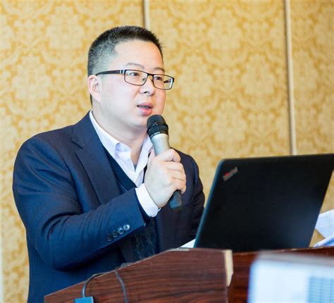 新时代律师业发展新形势新机遇 诺力亚论坛2018年第一期 杭州律师网 杭州市律师协会主办