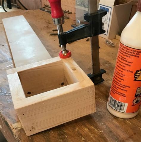 How To Make A Router Circle Jig