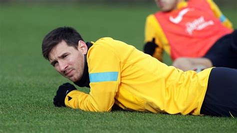 Após Derrota Em Clássico Messi Tem Febre E é Baixa Em Treino Do Barcelona