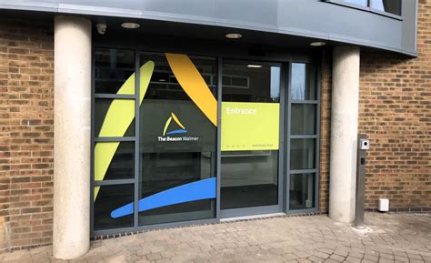 A Modern Efficient Entrance For The Beacon School Entec