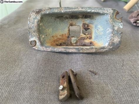 Thesamba Vw Classifieds Barndoor Third Brake Light Bulb Holder
