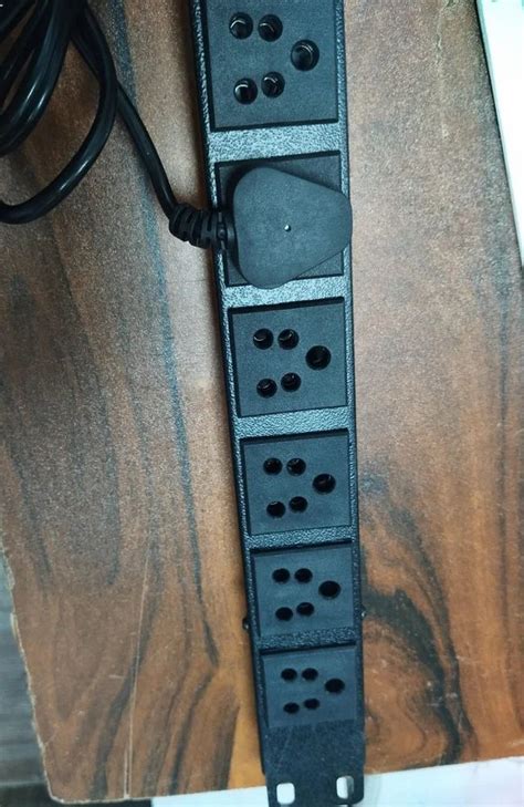 5 2 Pin 6 Socket Power Distribution Unit 1 Meter At Rs 500 In New
