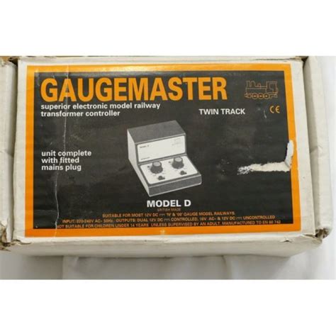 Gaugemaster D Twin Track Cased Controller Analog Model Rail Iow