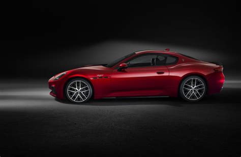 瑪莎拉蒂「新granturismo」亮相 首款電動車就採3馬達750匹 Ettoday車雲 Ettoday新聞雲