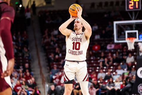 South Carolina Basketball Gamecocks Nearly Pull Upset Over Top Ranked