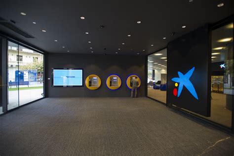 Caixabank Ha Sido Reconocida Por El Club Excelencia En Gestión Como