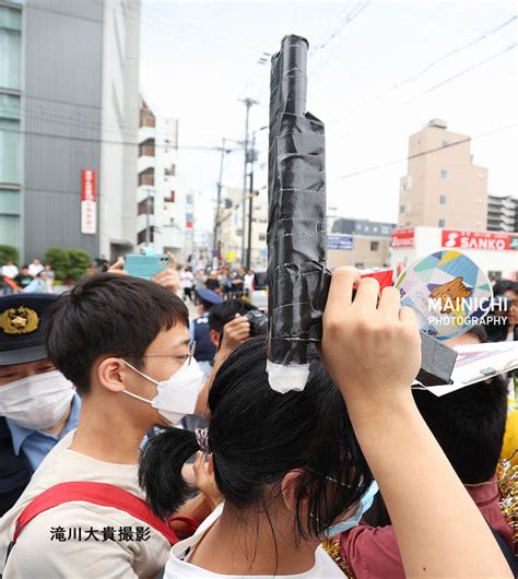 毎日新聞大阪写真部 On Twitter 安倍晋三元首相 が 奈良 市で参院選の応援演説中に 銃撃 されて死亡した事件の現場周辺で