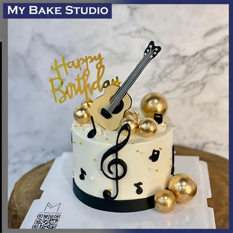 Guitar Cake MyBakeStudio