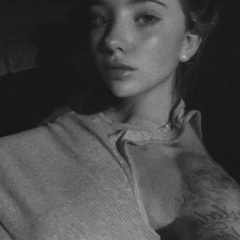 Diana Deets Coconut Kitty Model Onlyfans S A Sinucis La 24 De Ani