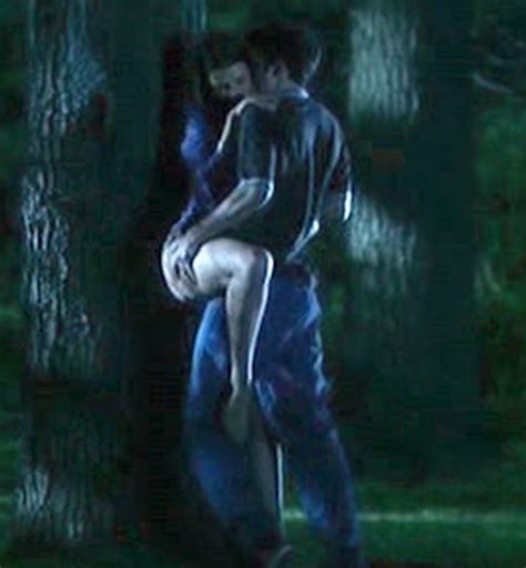 Jessica Pare Sex Against A Tree In Lost And Delirious Free Scandal Planet