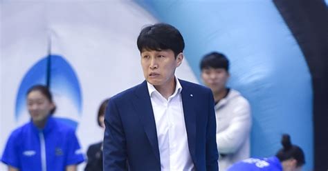 벤치명암 홈 2연승 위성우 감독 박지현 10리바운드 깜짝 놀랐다