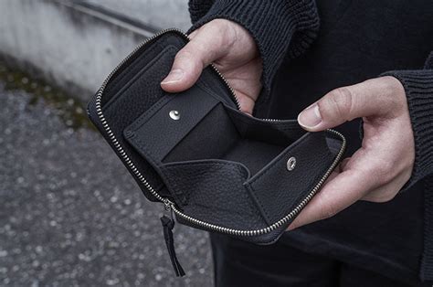 ERA Bubble Calf Round Palm Wallet Mini Wallet Twelve Blog