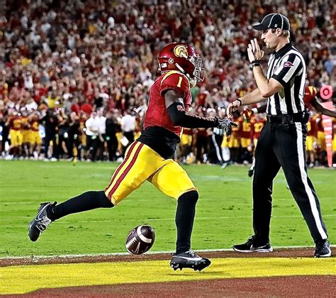 Usc Trojans Show No Mercy To Stanford Cardinals In 56 10 Rout Los