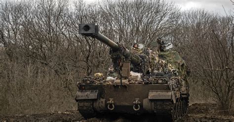 Українські військові показали як зараз виглядає дорога до Бахмута Новини Bigmir Net