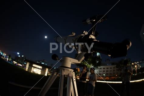 天体観測のイメージ Id 7583 ご当地写真・イラスト素材サイト Pictyピクティ