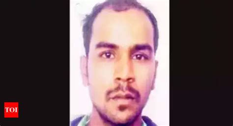 Nirbhaya Case Supreme Court To Hear At 230 Pm Plea Of Convict Mukesh