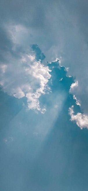 30 Best Iphone Wallpaper In 2025 To Meet All Your Wallpaper Needs Fotor