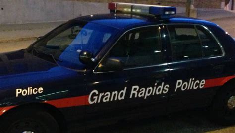 Grand Rapids Man Dies At Hospital Death Ruled A Homicide