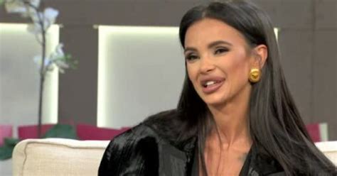 Дъщерята на Мария с първо гадже Ето колко е пораснала и кфлее вече Снимка За Жената