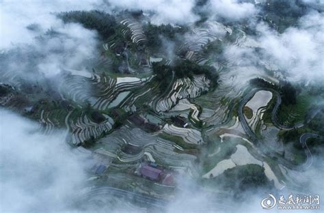 曾超群接受新华网专访 为“蚩尤故里·湘中明珠”点赞娄底新闻网