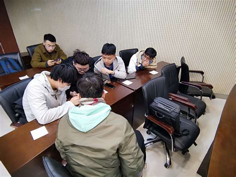 回顾抗疫历程，传承四史精神——商学院2019级四班学“四史”主题团日活动 吉林大学商学院