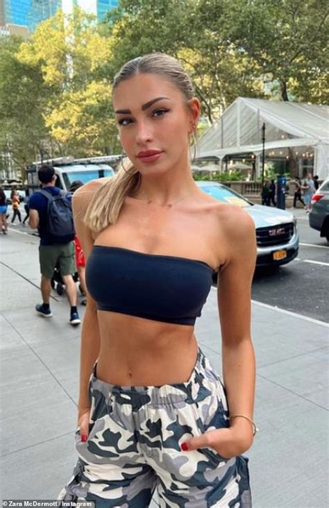 Zara Mcdermott Shows Off Her Incredible Figure In A Bandeau Bra Top In