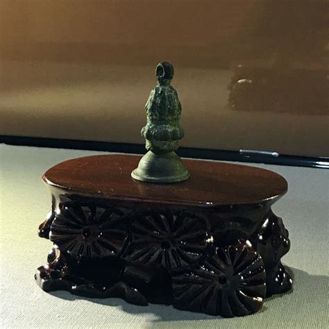 大隱隱於鬧市私人收藏家把多尊佛舍利金壇城等免費向公眾展出 每日頭條