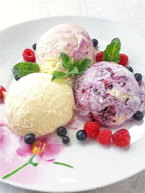 Домашнее мороженое. Сливочный пломбир с ягодами | Eis rezepte, Rezepte, Eis