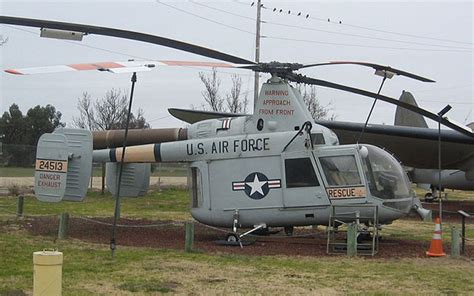 Kaman Hh 43b Huskie 62 4213 Castle Air Museum