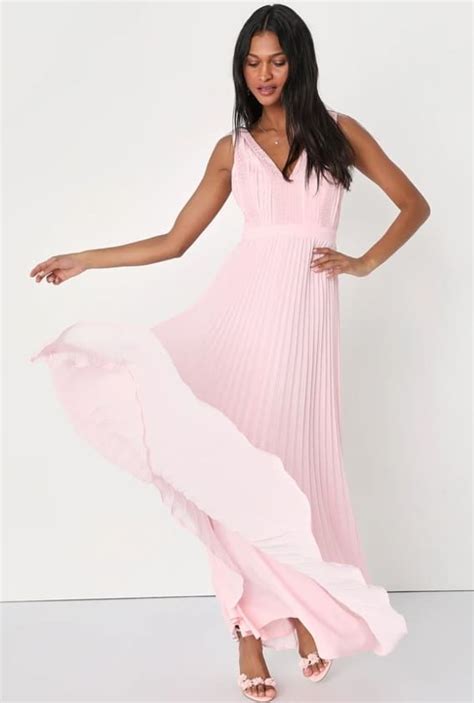 32 Chic Light Pink Party Dresses Perfect For Wedding Guests Im