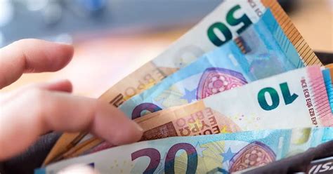 Umfrage Sex Gehalt Und Beziehung Sind Tabuthemen Deutschland Und Weltweit Pforzheimer Zeitung