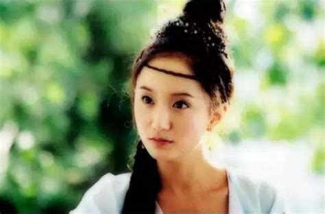 她是丫鬟专业户，16岁为给父亲治病出道，34岁依然童颜不老 360娱乐，你开心就好