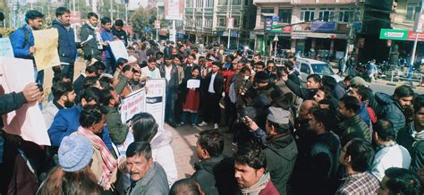 उखु किसानको माग स्थायी समाधान खोज्न सरकारसँग आग्रह Dainiki Dainiki