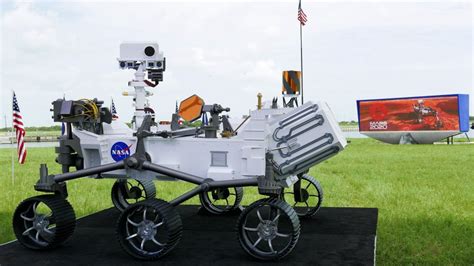 Mars Curiosity Rover Side View