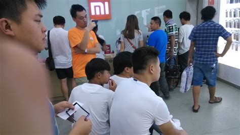 小米售后服装 小米售后服务 小米售后 大山谷图库