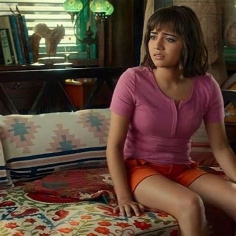 Pin De Pablo Diaz En Isabela Merced Famosas Guapas Mujeres Guapas