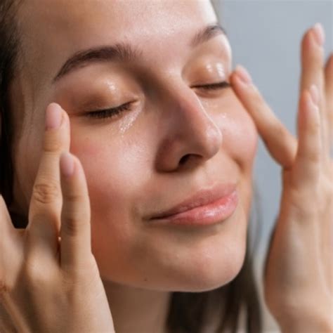 How To Get Clear Skin Naturally At Home 5 Simple At Home Routines For