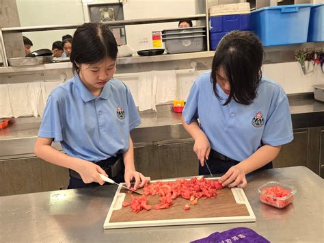 聖公會聖匠中學 Skh Holy Carpenter Secondary School