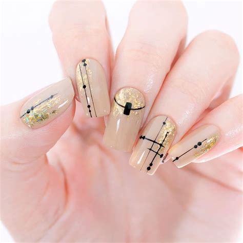 Galina S on Instagram Nude nail design with foil and spider gel Нюдовый дизайн с фольгой и